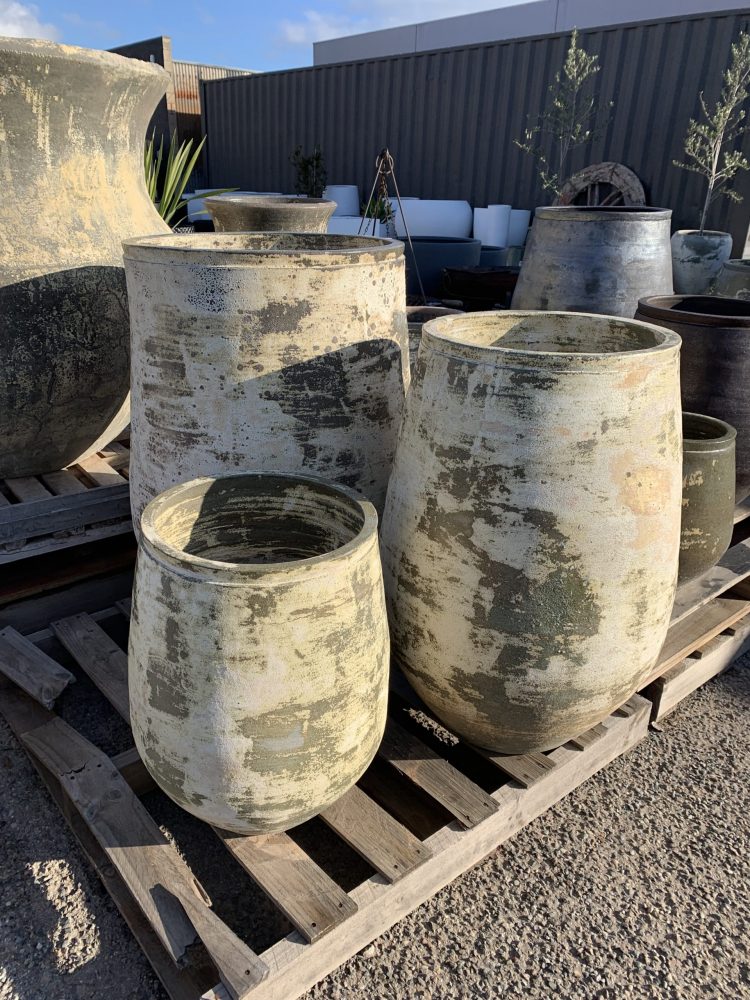 Limestone 'Pear Pot' - Green/White - Sticks and Stones Outdoor